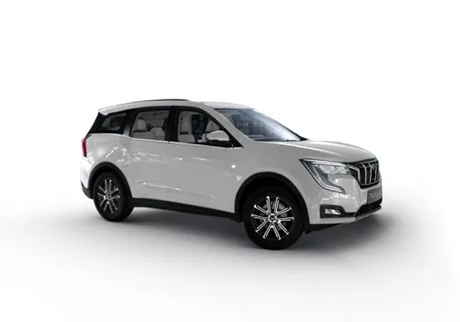 Mahindra XUV700 Showroom Bangalore - Price, Reviews & Spec's